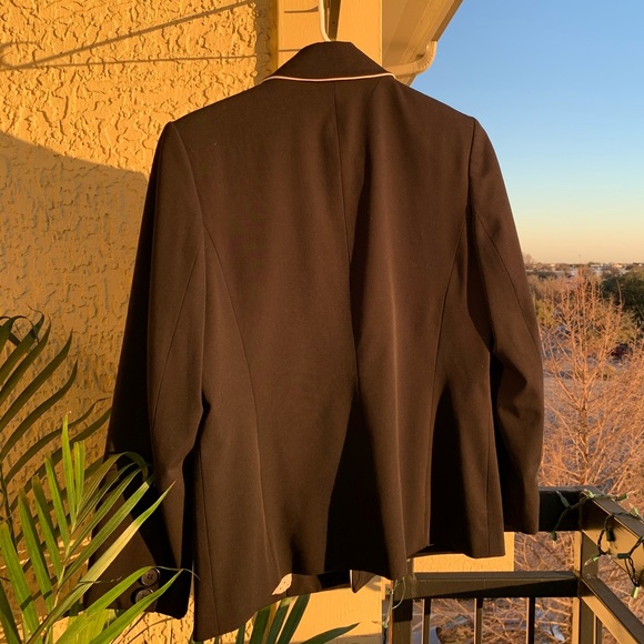 Apostrophe | Jackets & Coats | Apostrophe Black Sleek Blazer | Poshmark